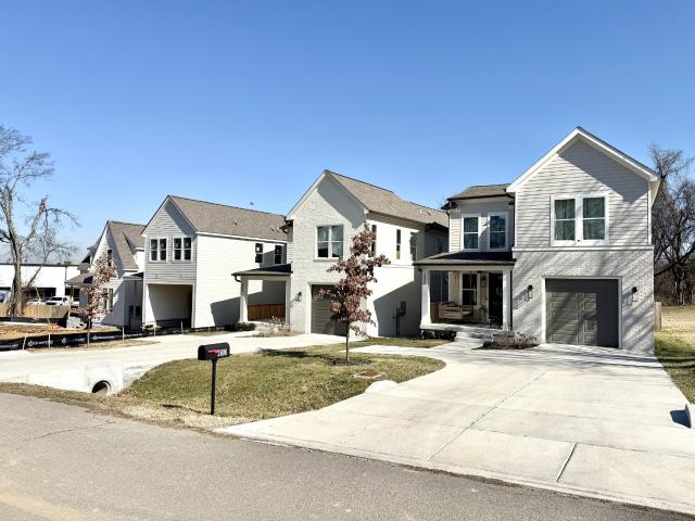 3800 Syfert Ln