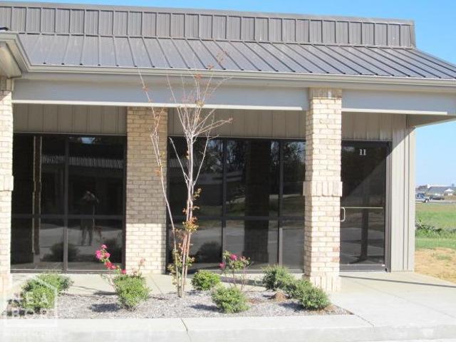 3800 S Caraway Road