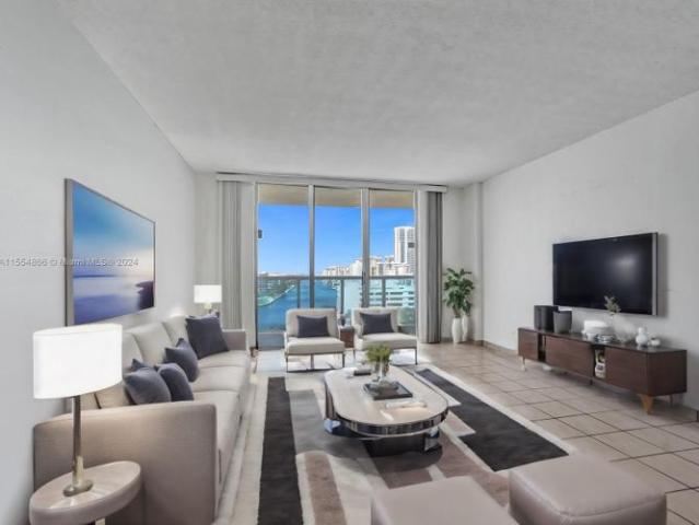 3800 S Ocean Dr #1004, Hollywood, FL 33019