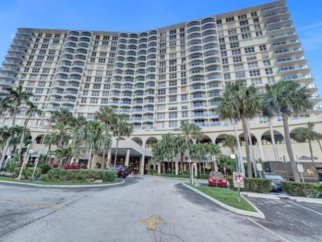 3800 S Ocean Dr #407, Hollywood, FL 33019
