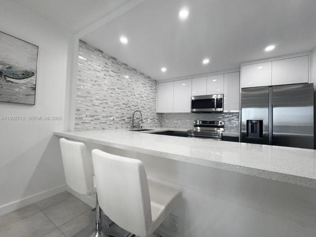 3800 S Ocean Dr, Unit 1710, Hollywood, FL 33019 | MLS #A11992