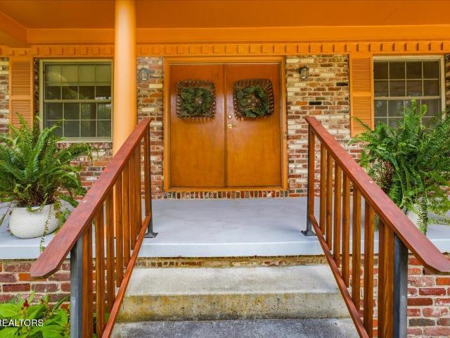 3800 Seeber Drive