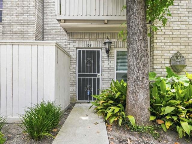 3800 Tanglewilde St Apt 108, Houston, TX 77063