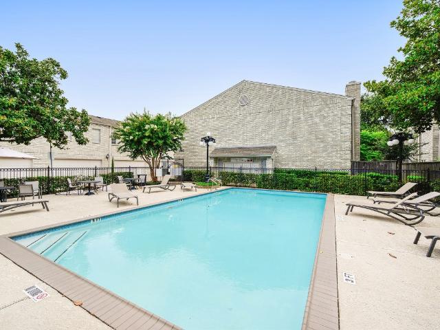 3800 Tanglewilde St, Unit 106, Houston, TX 77063 | MLS #19354 | Compass