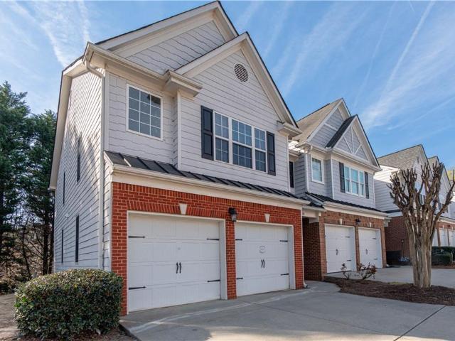 3800 Thayer Trace