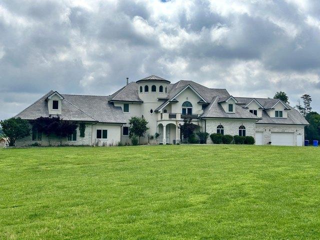 3800 University Dr, Ooltewah, TN 37363