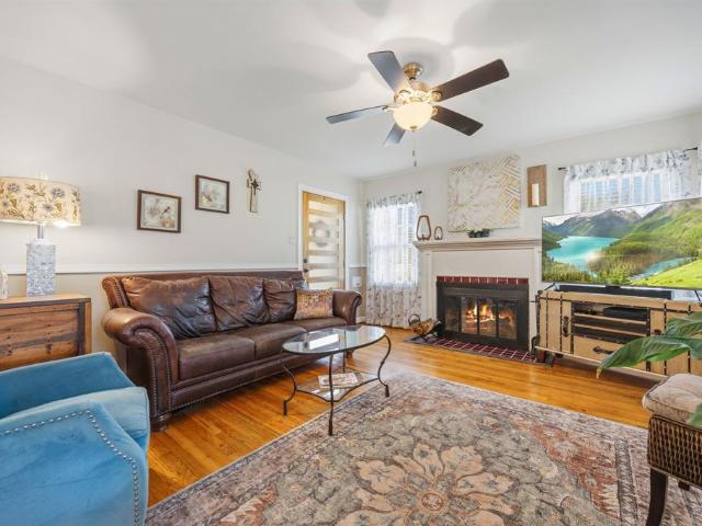 3800 W 6th Street