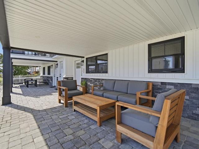 3800 W Brigantine