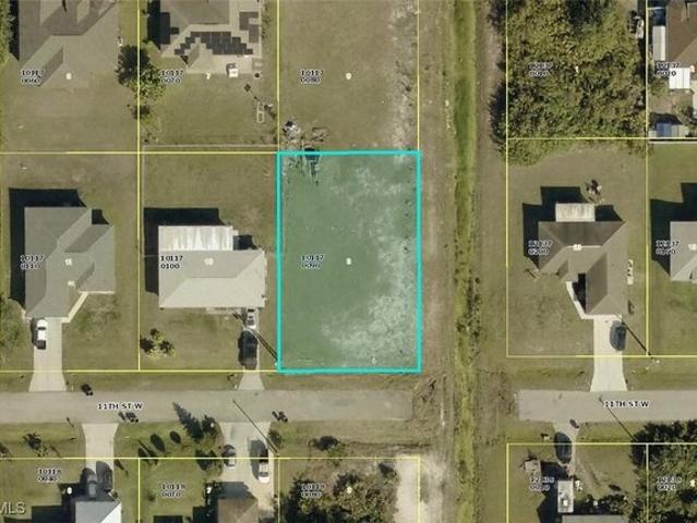 3800 11th St W, Lehigh Acres, FL 33971