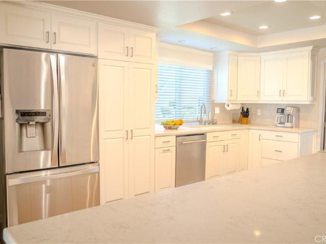 38011 Village 38
