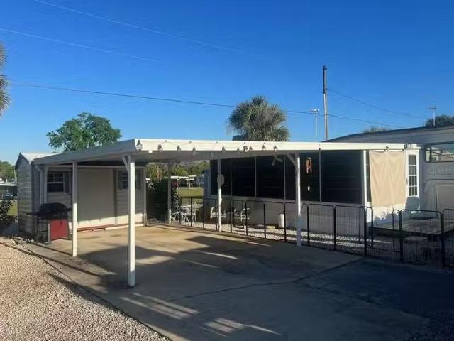 38016 Bluebird Cir, Leesburg, FL 34788 MLS V4935301