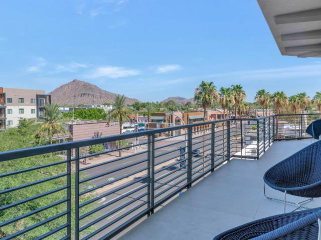 3801 N Goldwater Boulevard # 400