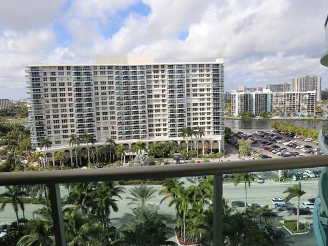 3801 Ocean Dr S #12S, Hollywood, FL 33019