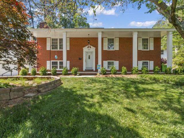 3801 Camaro Ct, Raleigh, NC 27604