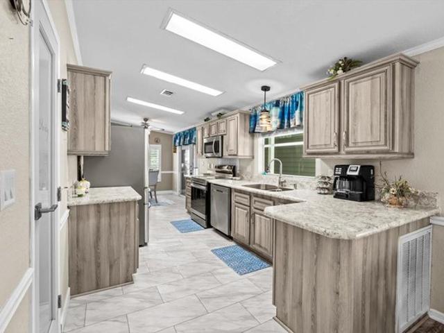3801 Hydrilla Ct, Port Saint Lucie, FL 34952