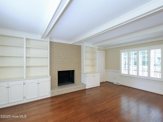 3801 Hawthorne Road
