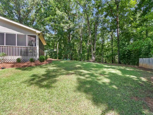 3801 Lee Roy Lane