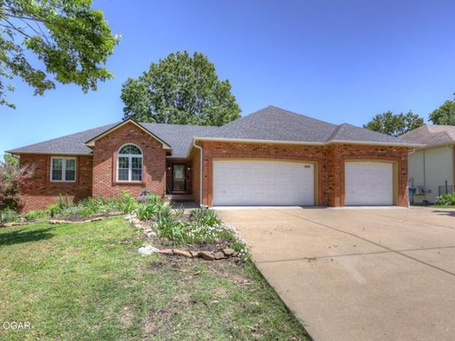3801 Poplar Dr, Joplin, MO 64804