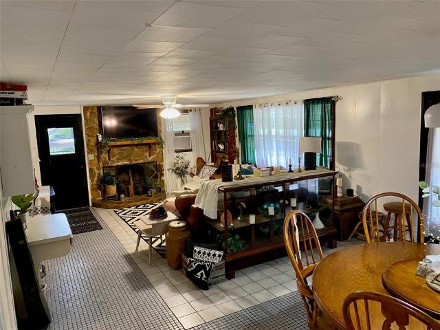 3801 U.S. Highway 17 92 N, Davenport, FL 33837 | MLS #R4906