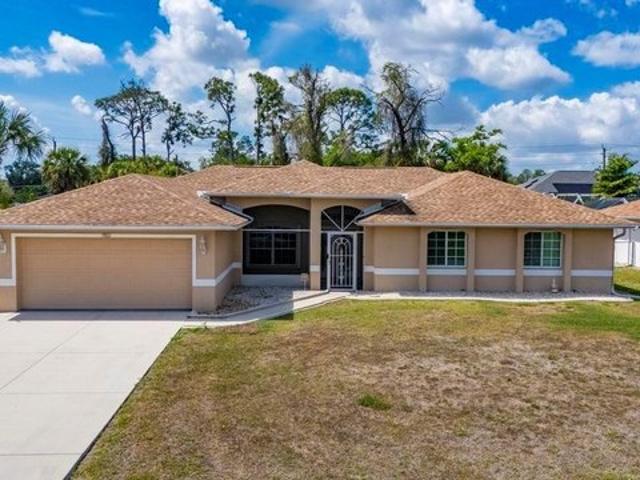 3801 Wayward Ave, North Port, FL 34286