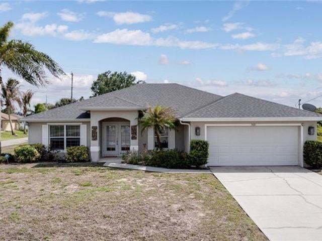 3801 28th St SW, Lehigh Acres, FL 33976