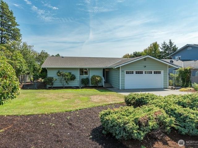 3801 37th Dr, Anacortes, WA 98221