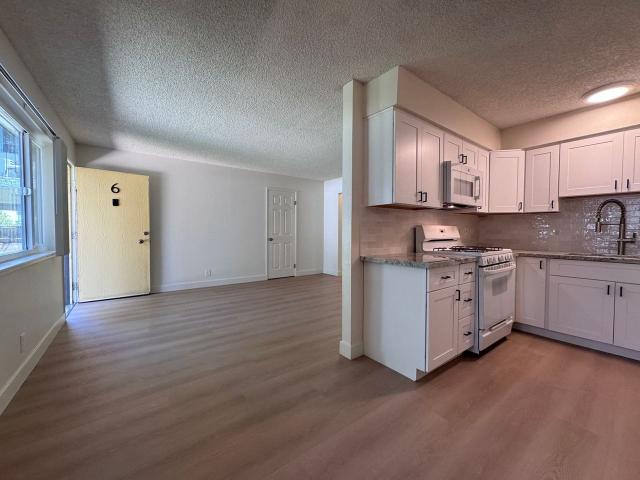 3801 3811 H Street 1 Bedroom Apartment for Rent at 3811 H St, Sacramento, CA 95816 East Sacramento