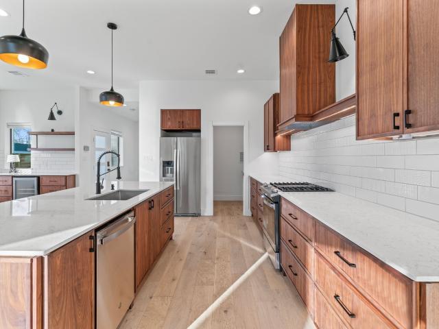 3802 Commerce St, Houston, TX 77003 | MLS #79526 | Compass