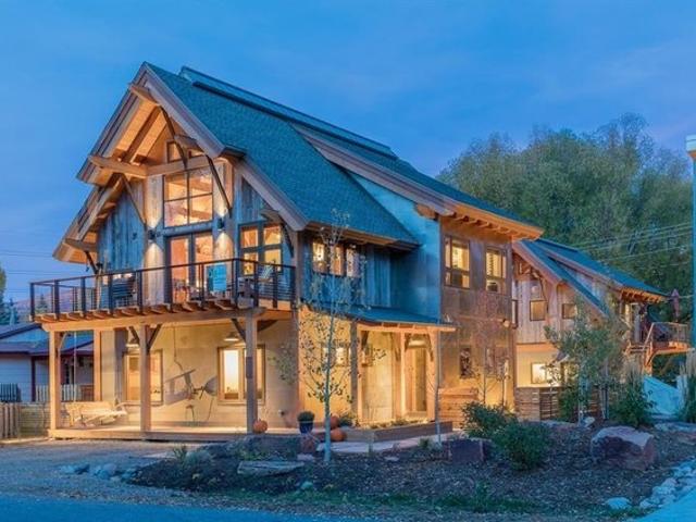 380/382 Pearl St, Steamboat Springs, CO 80487