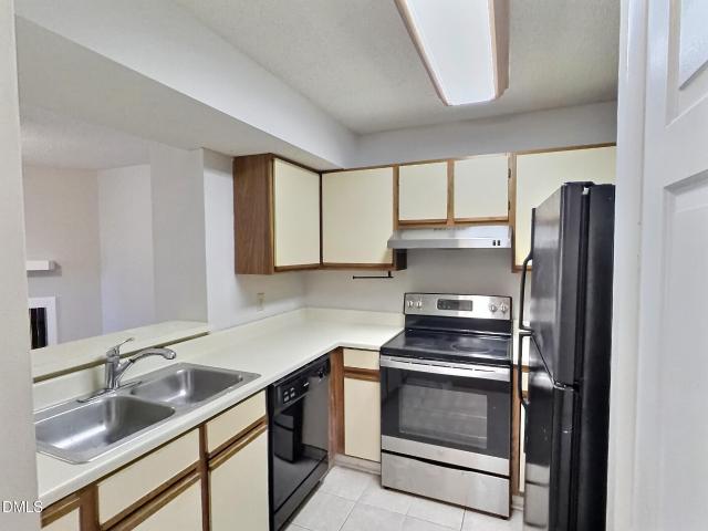 3803 Chimney Ridge 3