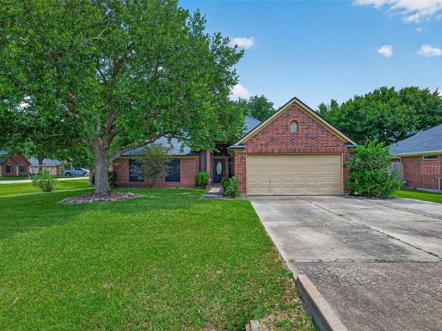 3803 Doveswood Cir, Needville, TX 77461