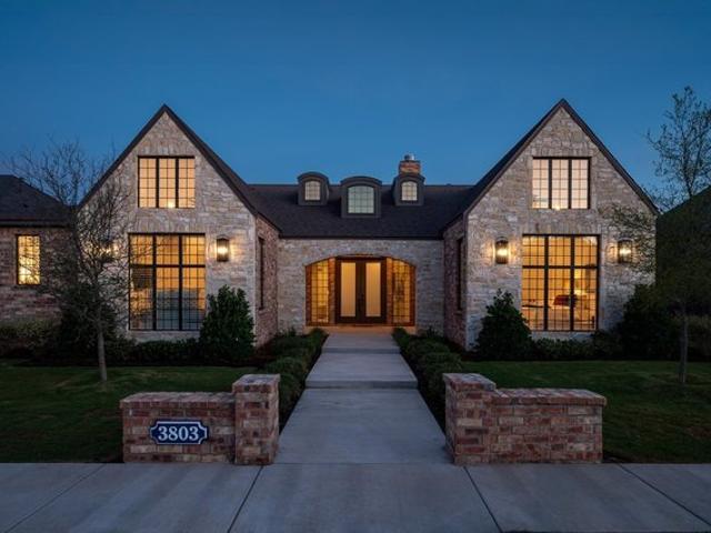 3803 rd St, Lubbock, TX 79423