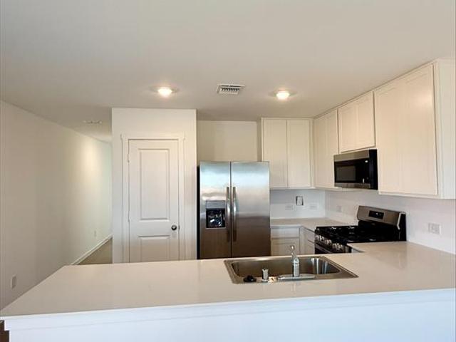 3803 Superior Place