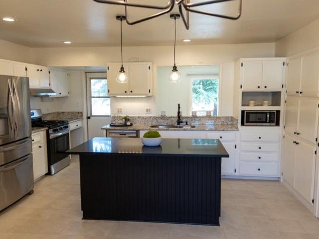3803 Yellowstone Ct, El Dorado Hills, CA 95762