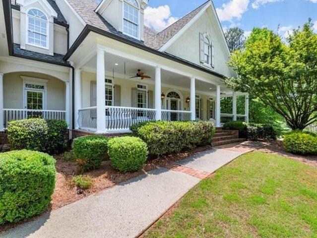 380 Champions View Dr, Milton, GA 30004