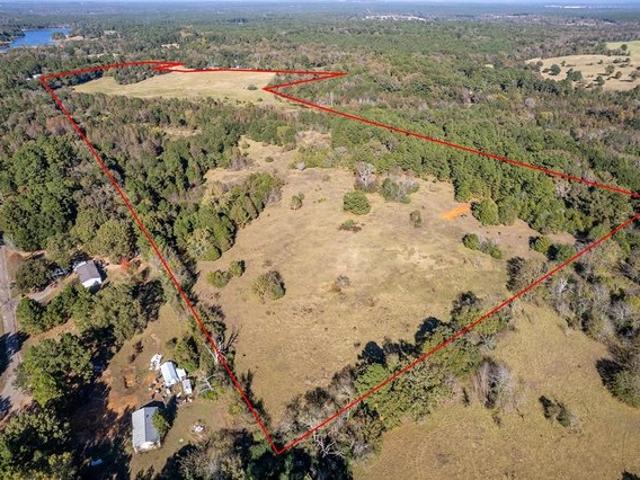 380 An County Road 370, Palestine, TX 75801