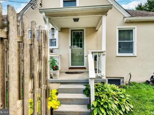 380 Atkins Avenue