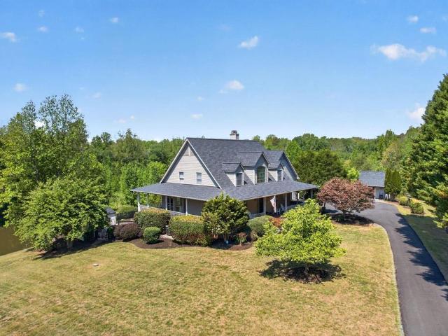 380 Ballenger Ln