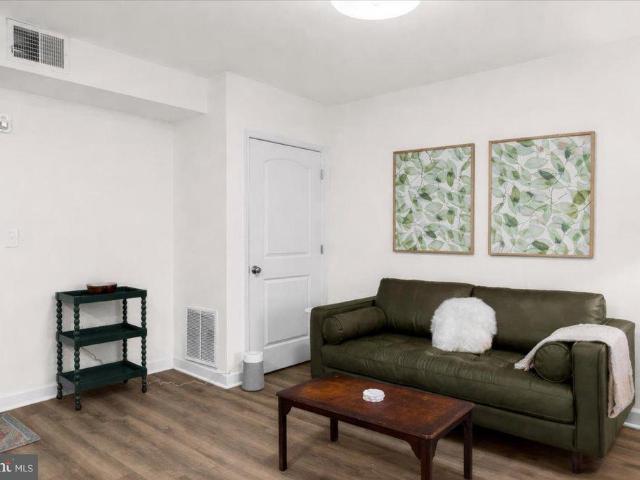 380 Broadview Avenue # 2