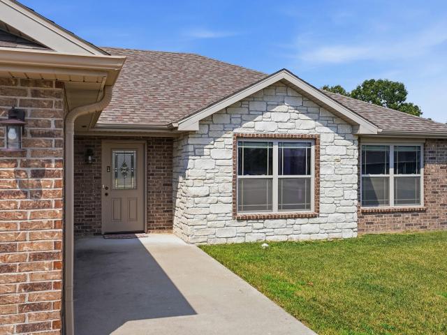 380 dover dr