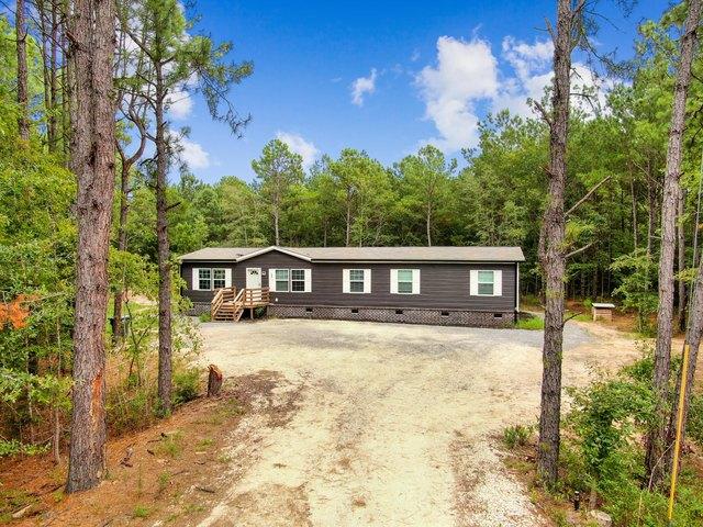 380 Dike Rd, Bonneau, SC 29431