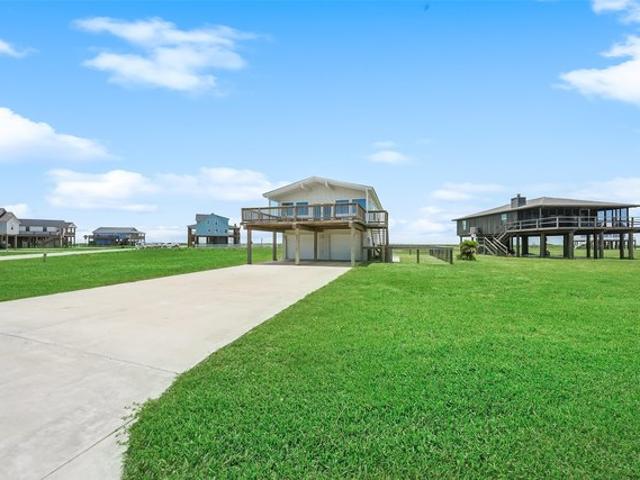 380 Driftwood, Matagorda, TX 77457