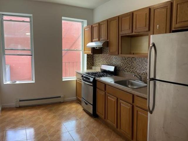 380 Knickerbocker Ave #3L, Brooklyn, NY 11237