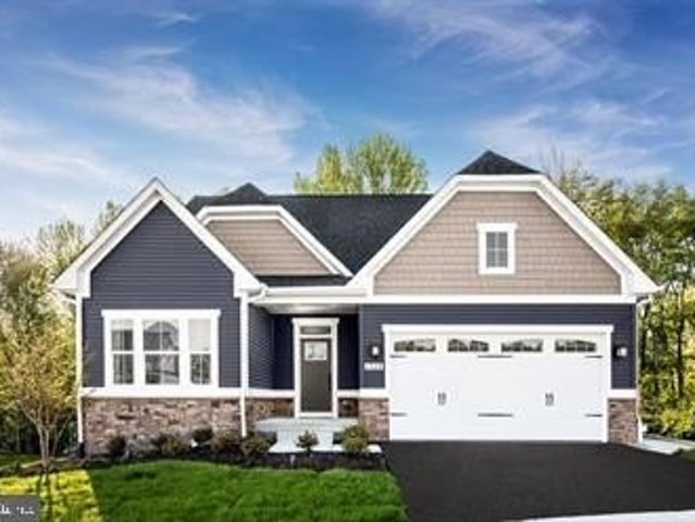 380 Kelso Dr, Camp Hill, PA 17011
