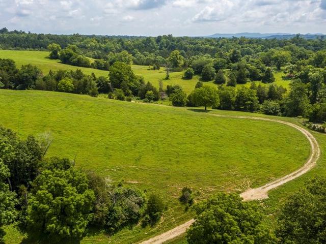 380 Howard Creek Rd Unit 380, Winchester, KY 40391