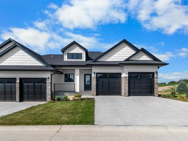 380 Hidden Ridge Dr, Coralville, IA 52241