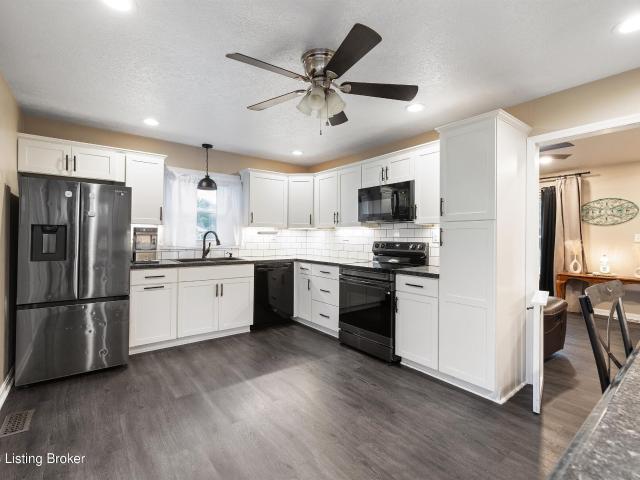 380 Oak Run Dr