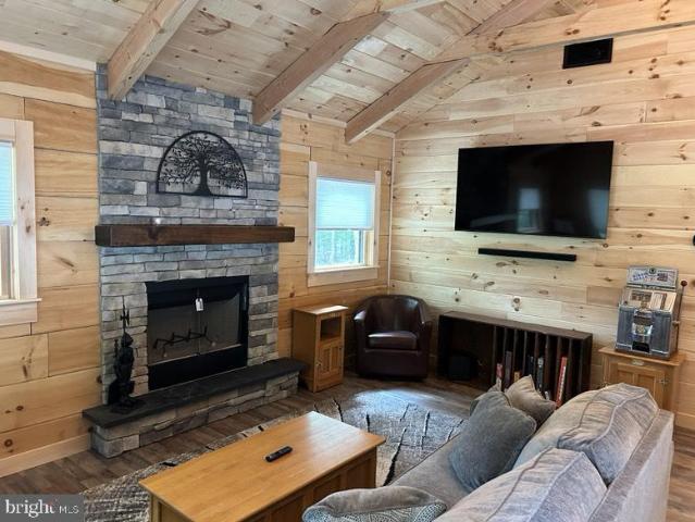 380 Lookout Rdg Drive