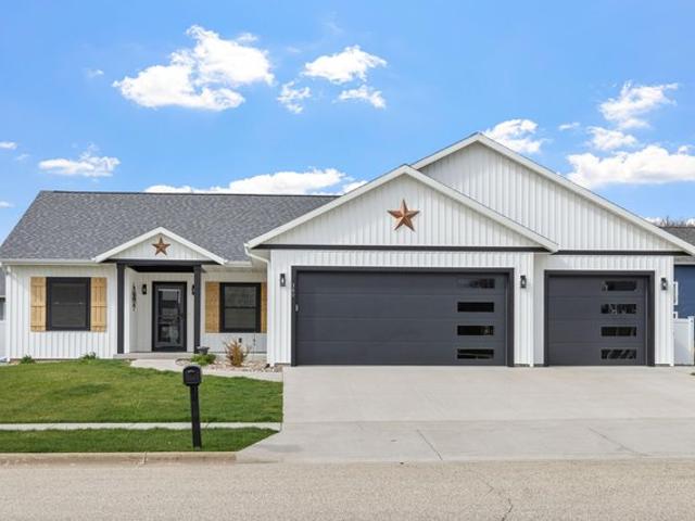 380 Lakewood St, West Salem, WI 54669