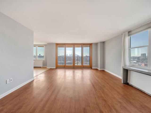 380 Mountain Rd, Unit 213, Union City, NJ 07087 | MLS #260005